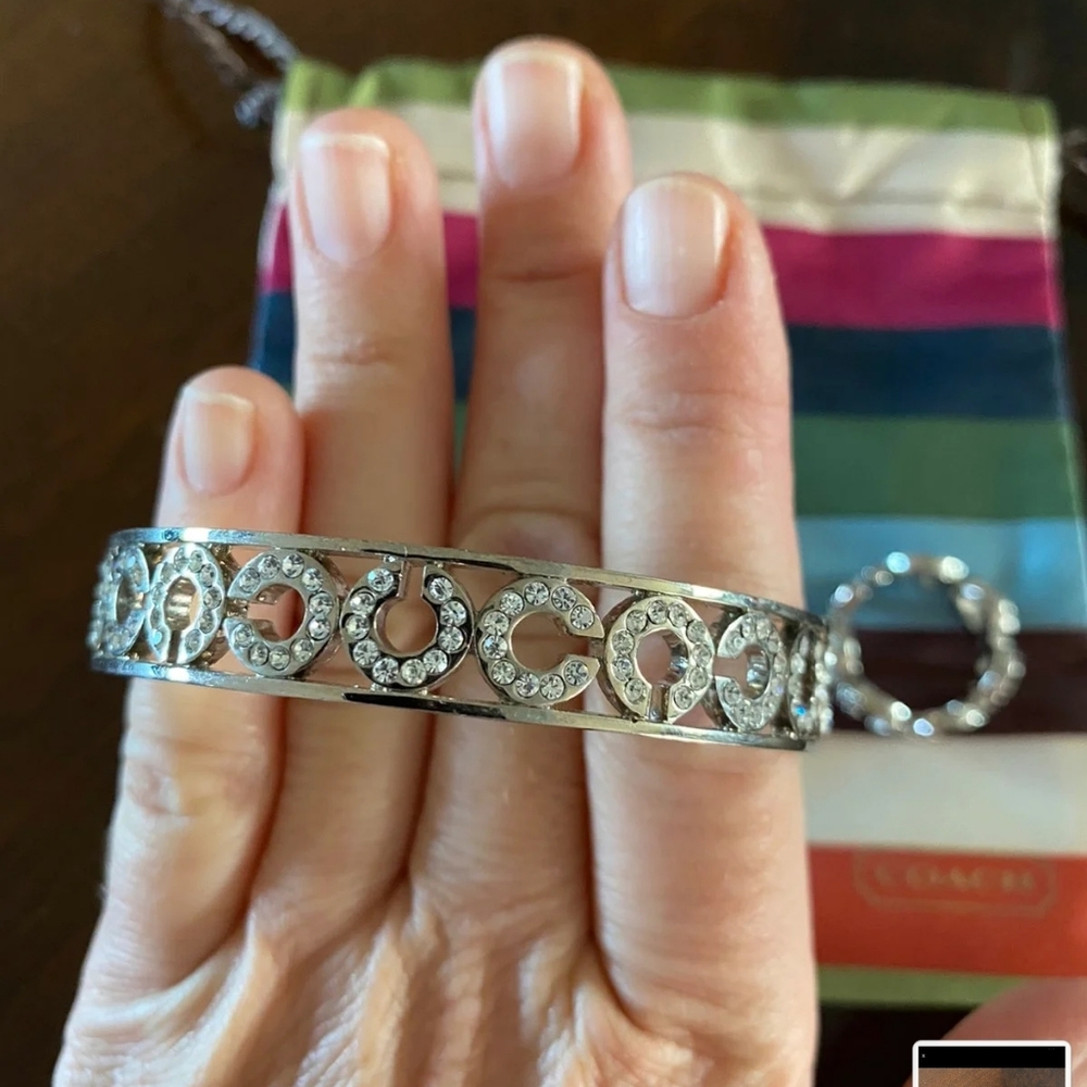 Stunning Rhinestone Coach Braclet - Gem